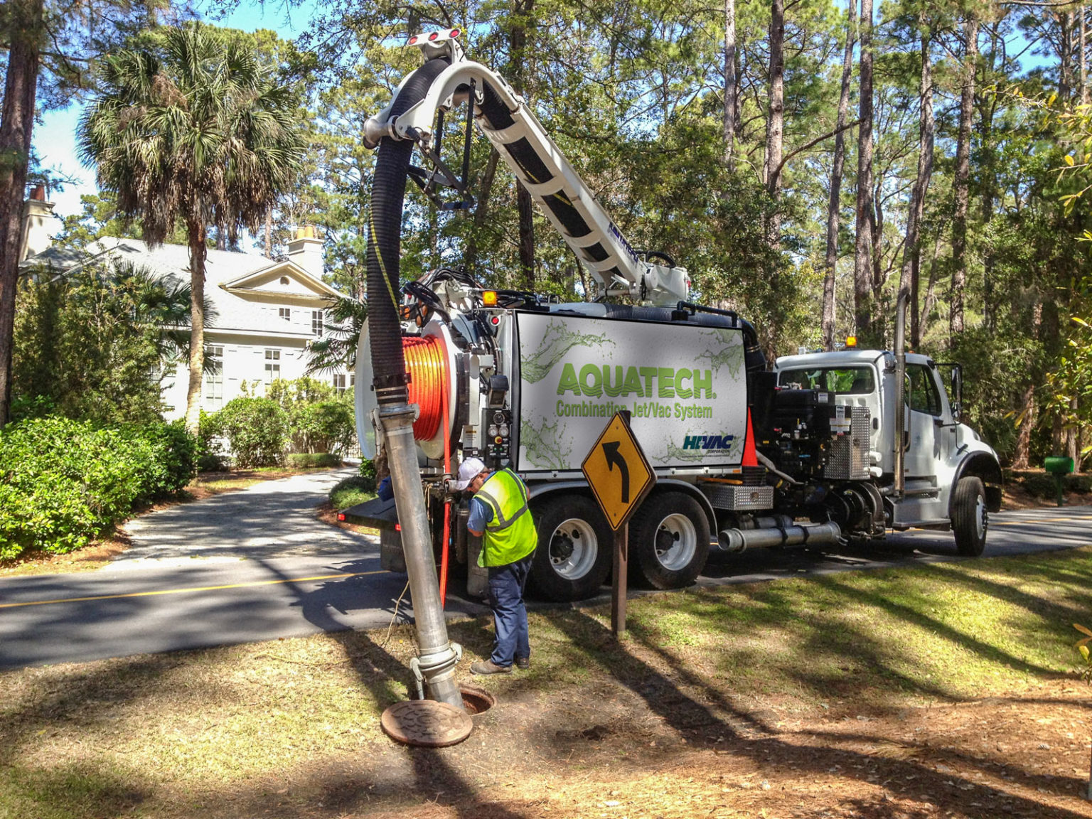 Aquatech B10 Combination Jet / Vac Truck - Carolina Industrial ...