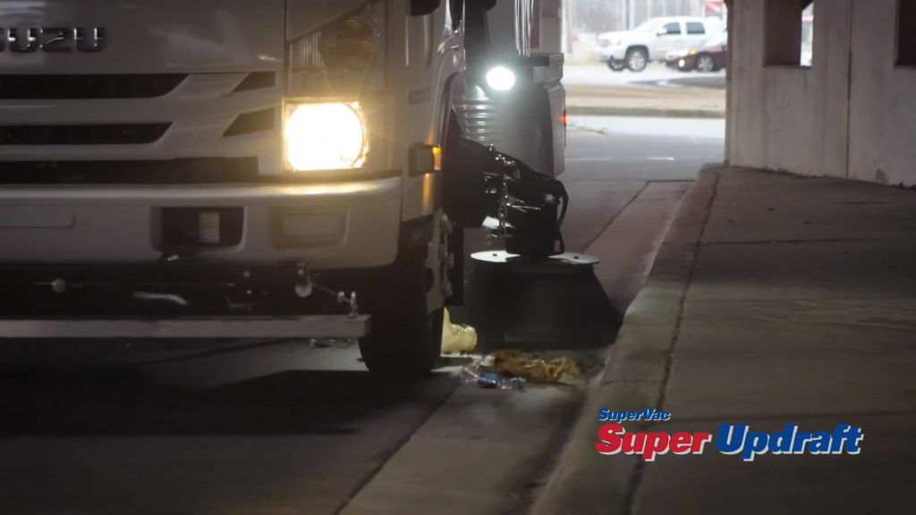 Schwarze SuperVac Super Updraft Sweeper - Carolina Industrial Equipment ...