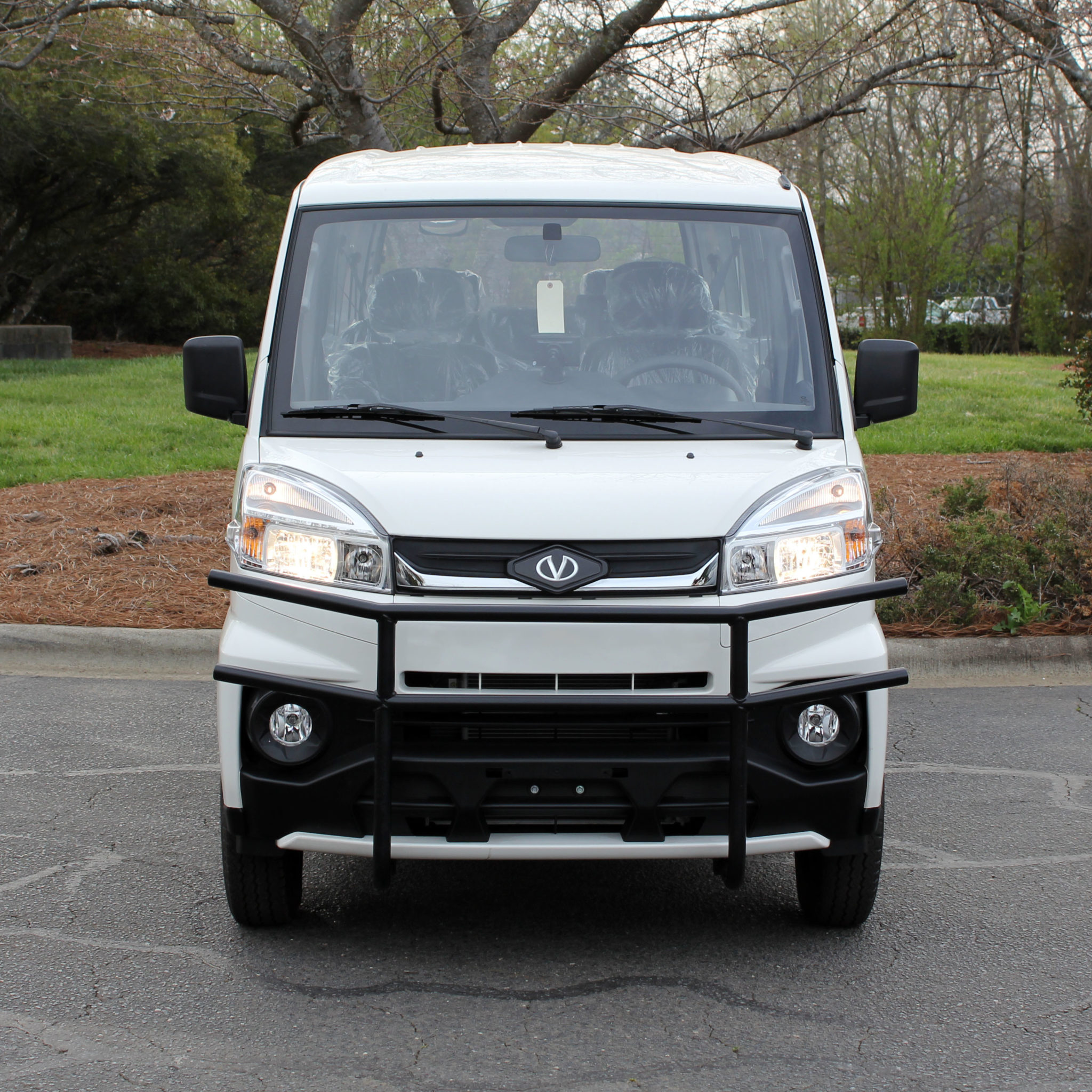 Vantage Primo V2XP-AT Window Van - Carolina Industrial Equipment (CIE)